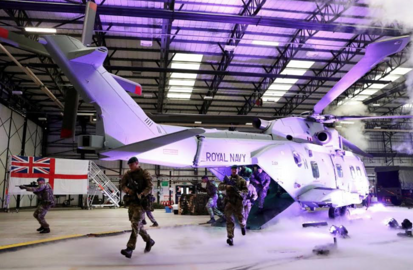 Merlin Mk4 Diterima AL Inggris, Kesatria Laut Andalan Commando ...