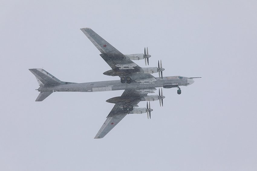 Dua pembom Tu-95MS sambangi Laut Jepang dan Samudra Pasifik