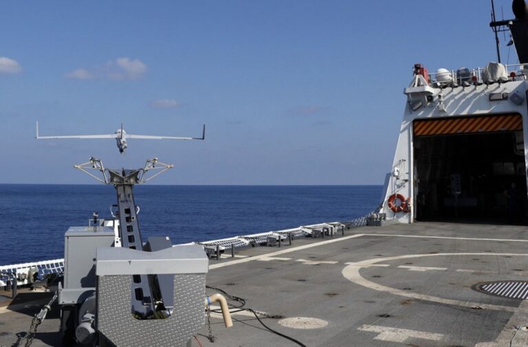 Angkatan Laut Brasil melakukan peluncuran pertama drone ScanEagle