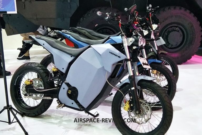 Moto EV, motor listrik Pindad yang beraksi di hadapan Presiden dan ...