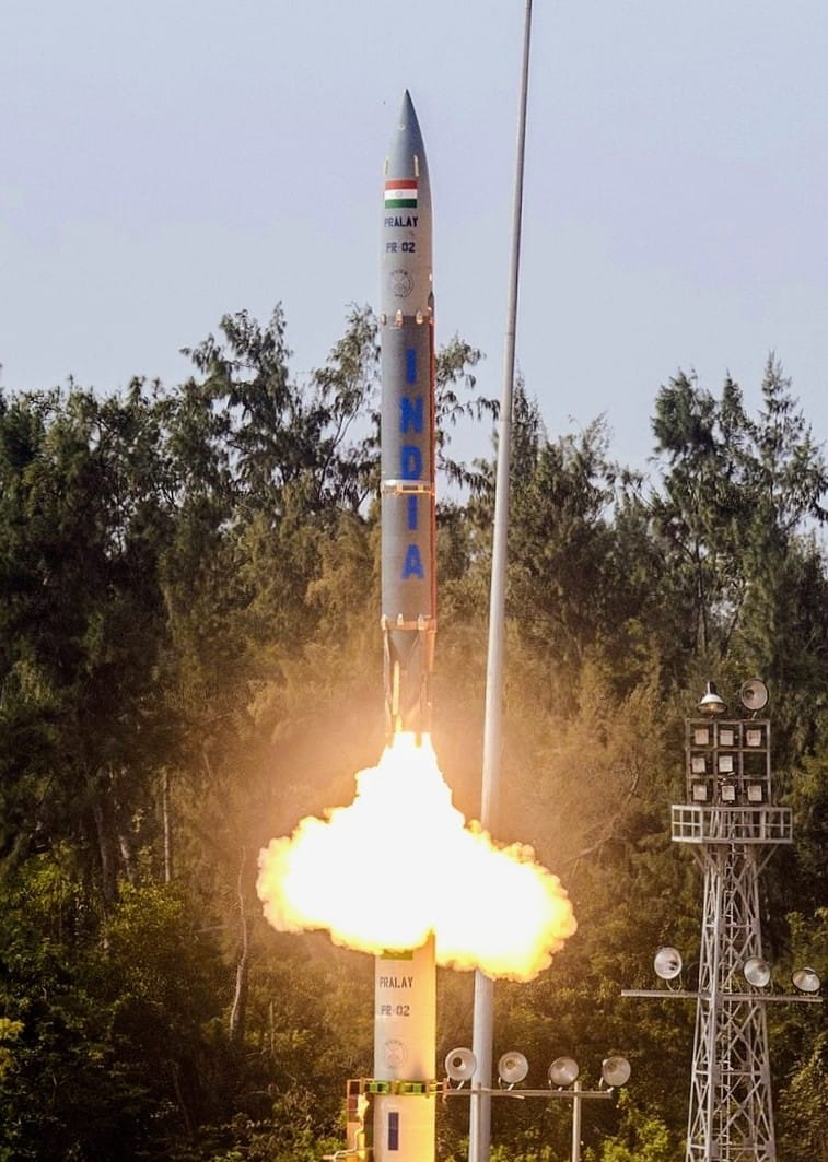 India akan sebar rudal balistik Pralay di sepanjang perbatasan dengan ...