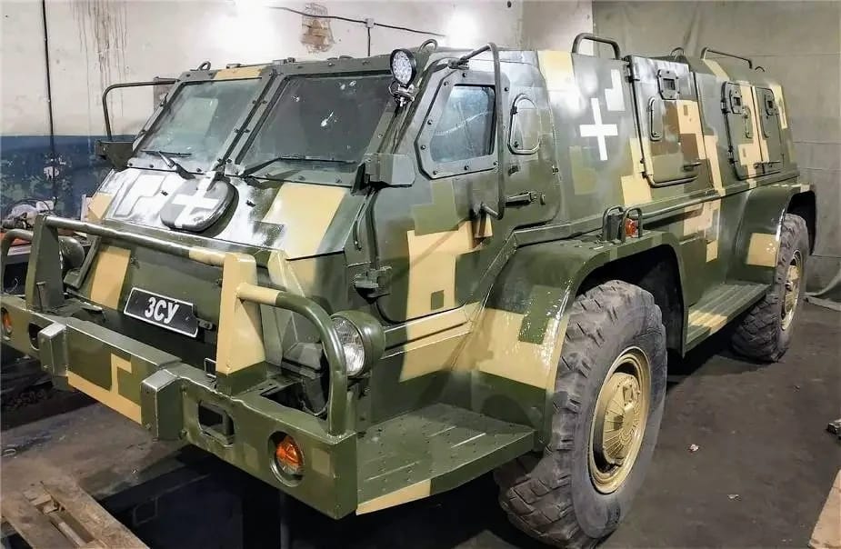 Tentara Ukraina sita kendaraan lapis baja langka Rusia, GAZ-3937 Vodnik