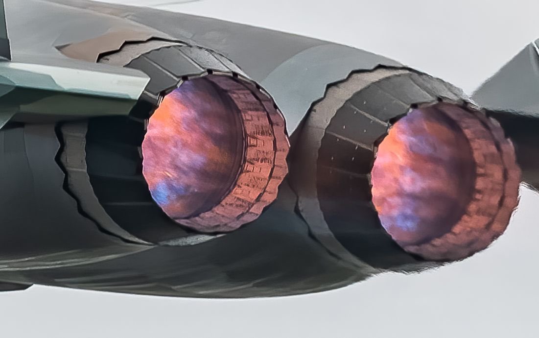 China mulai produksi massal mesin turbofan afterburning WS-15 untuk J-20