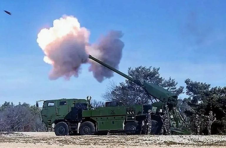 Militer Ceko akan menerima 62 CAESAR SPH 8X8 155 mm dari Nexter