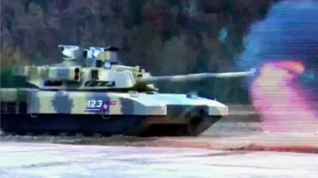 Pertama kalinya, Korea Utara tunjukkan M2020 MBT lakukan aksi penembakan