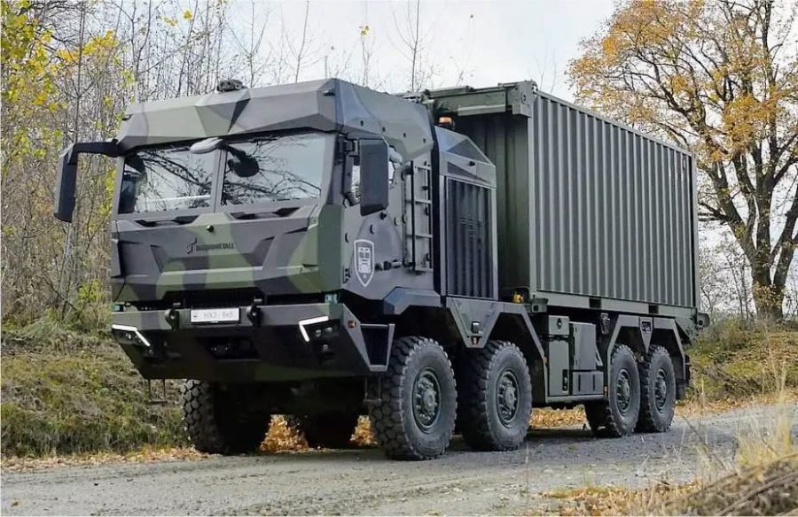 Angkatan Bersenjata Jerman diperkuat 357 truk kelas berat HX3 dari ...