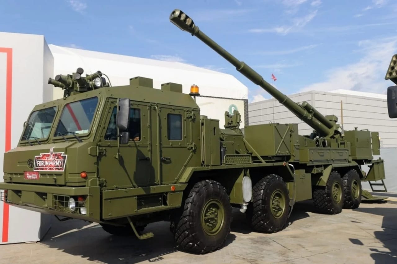 Rostec dapatkan pesanan pertama 2S43 Malva 152 mm, sistem SPH beroda ban