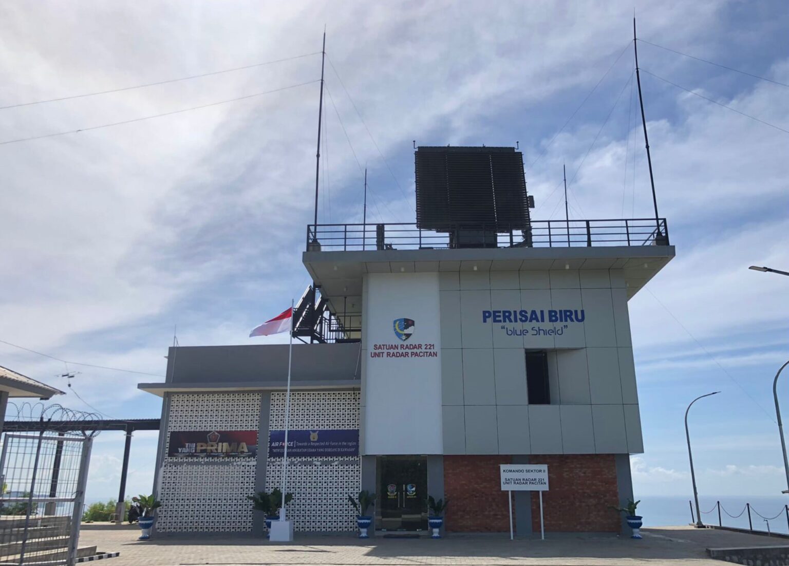 TNI AU operasikan radar RAT-31DL/M 3D di Unit Radar Pacitan: Jangkauan ...