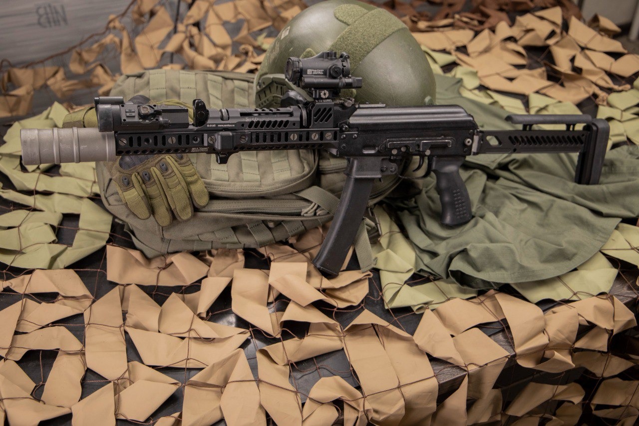 Rosoboronexport tawarkan suku cadang lengkap senjata ringan ke pasar global