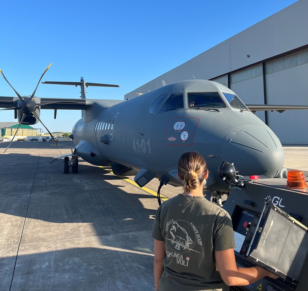 Pesawat pengintai P-72A Angkatan Udara Italia mencapai 20.000 jam terbang