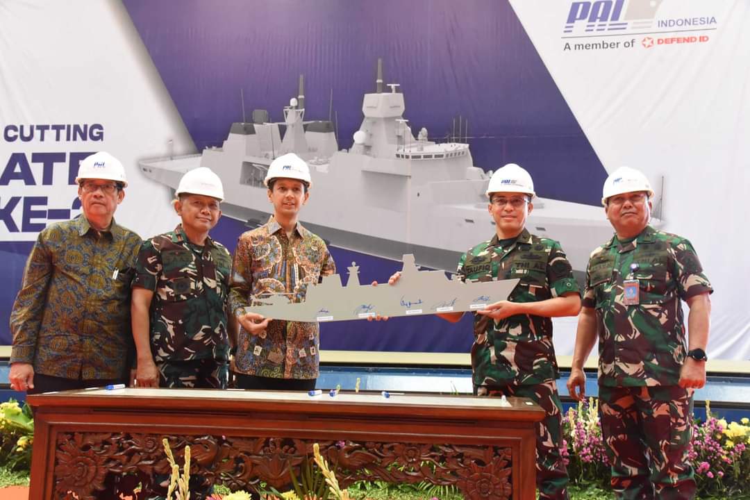 Program kapal Fregat Merah Putih (FMP) terus berjalan, pemotongan baja ...