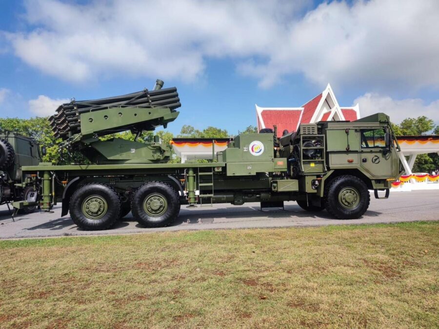 Angkatan Darat Thailand menerima prototipe D11A MP-MLRS produksi lokal ...