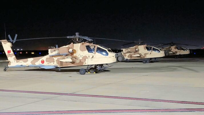 Angkatan Udara Maroko menerima tiga helikopter Boeing AH-64E pertama ...